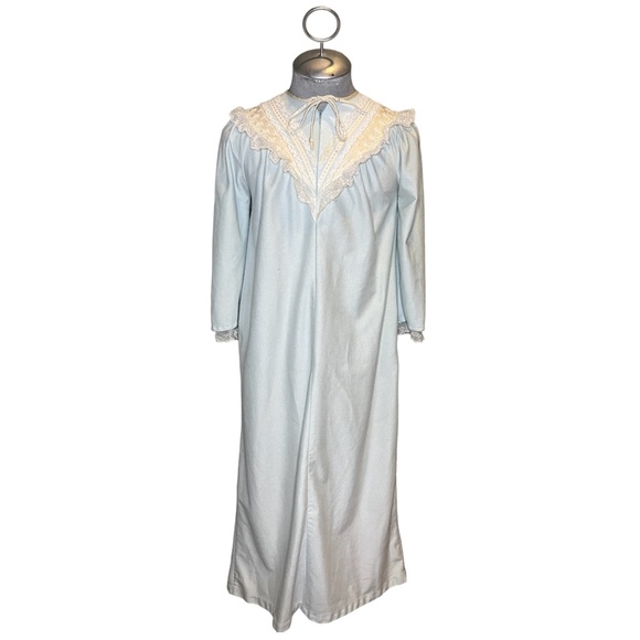 Jaclyn Smith | Intimates & Sleepwear | Vintage Jaclyn Smith Size Small ...